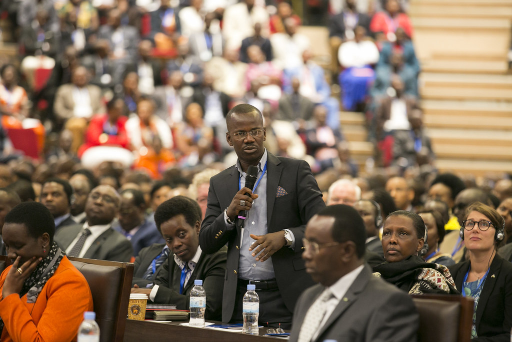 Amateka ya Senateri Evode Uwizeyimana wakatiye abiyita Opposition # ...